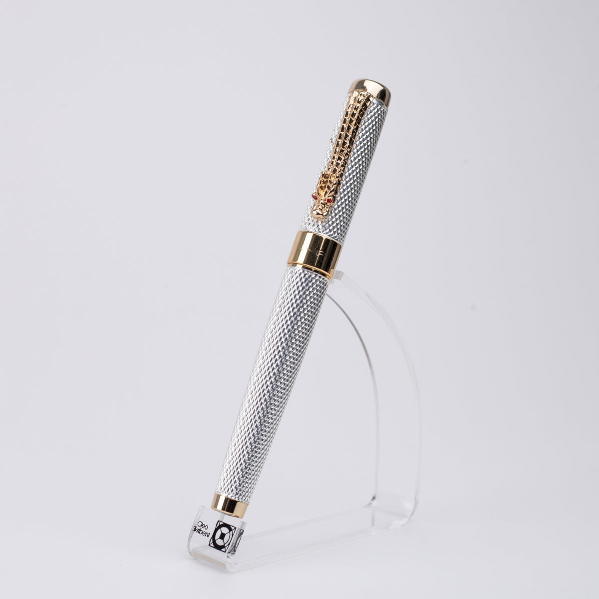 Jinhao 1200 Silver Dragon Fountain Pen — Mango